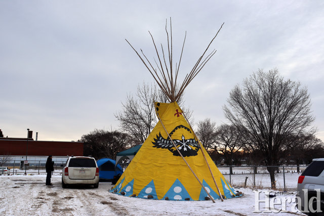 SAGE Clan sets up shelter