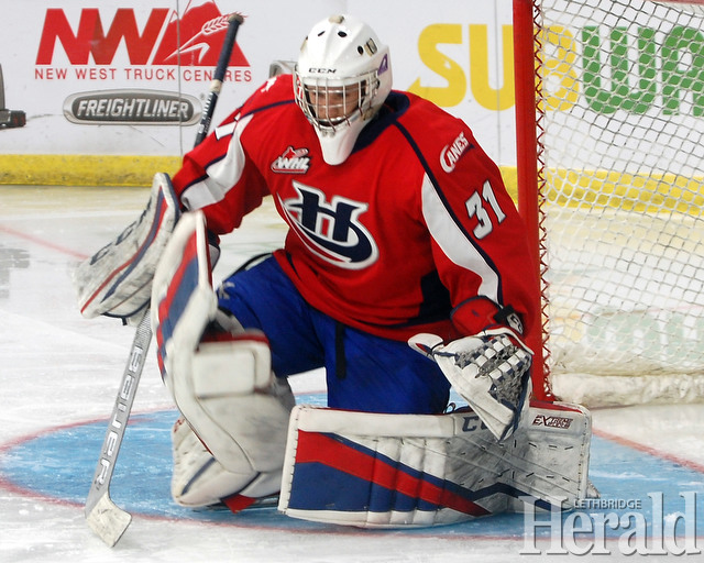 Hurricanes re-acquire goalie Jared Picklyk at trade deadline