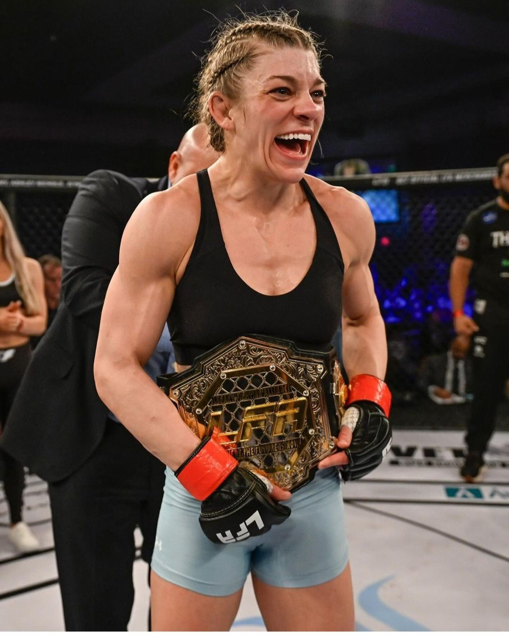 Clark takes Flyweight Title