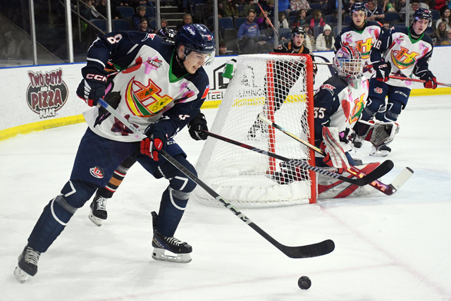 Chadwick earns CHL’s scholastic award