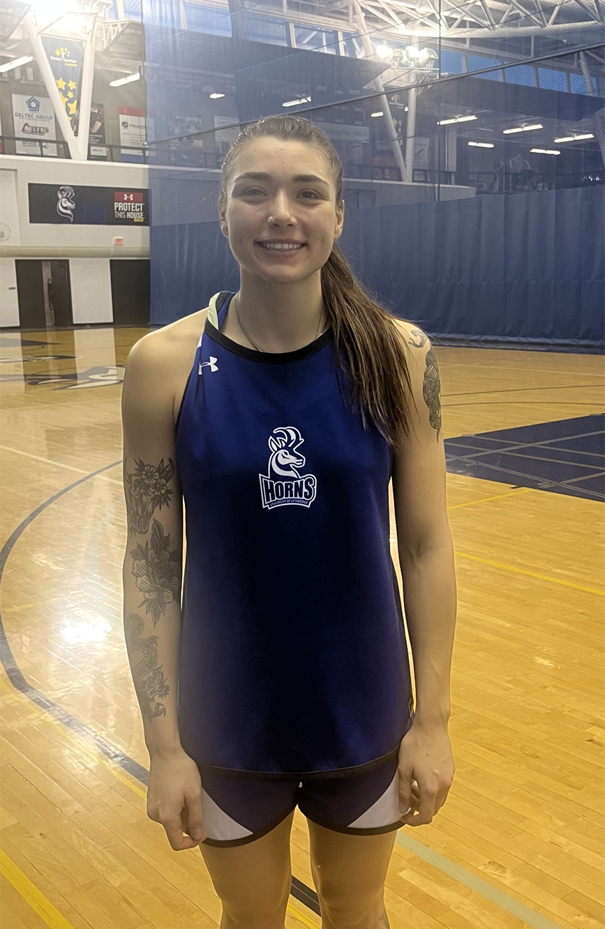 Collier displaying different roles, leadership qualities with Horns