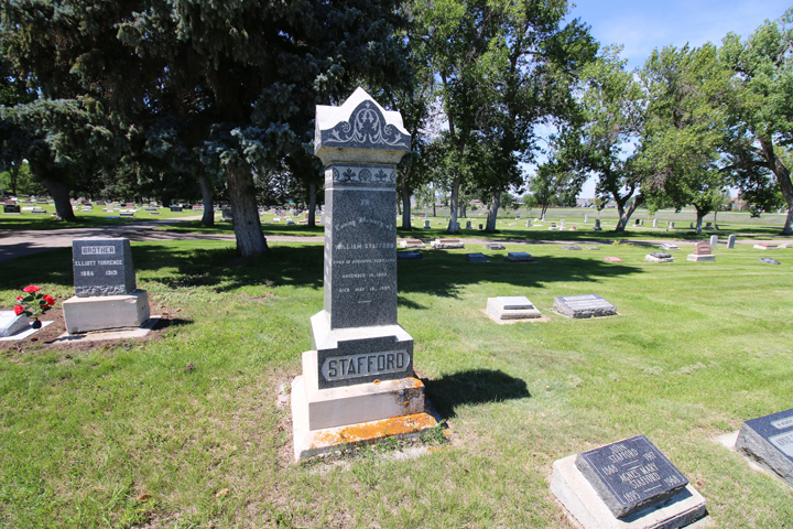 Cemetery tours offer new insight into city’s history