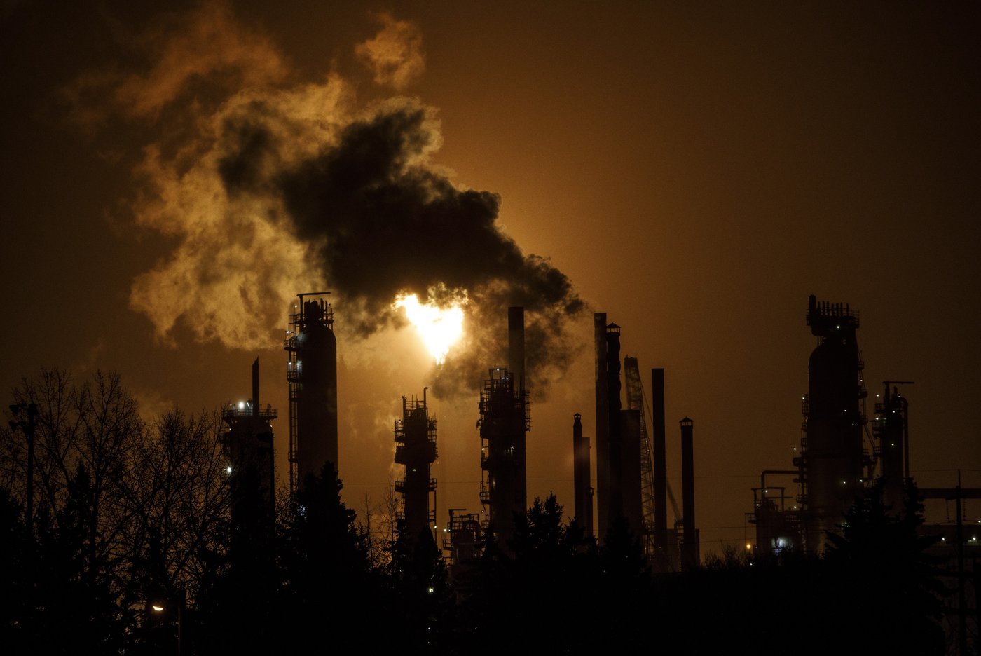 Surging CO2 levels a sign Canada must resist climate backsliding: scientist