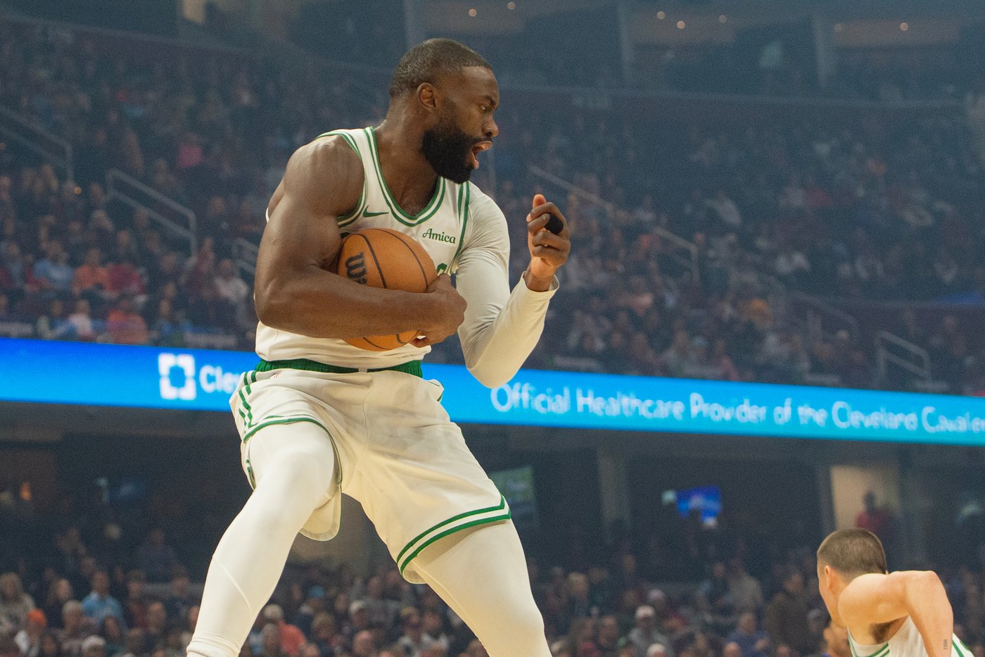 Payton Pritchard scores 42, Jaylen Brown gets triple-double as Celtics outlast Cavaliers 117-115