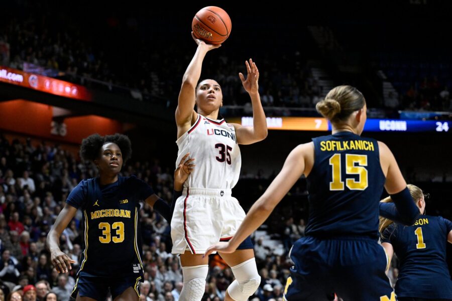 Azzi Fudd and Syla Swords' epic shooting display ends with UConn coming ...