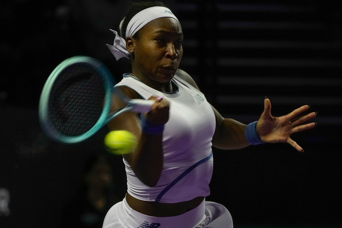 Coco Gauff revives her chances of advancing at WTA Finals by eliminating Jasmine Paolini