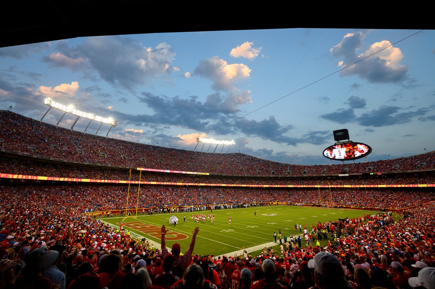 Kansas lawmakers to vote on proposal to lure Kansas City Chiefs with ...