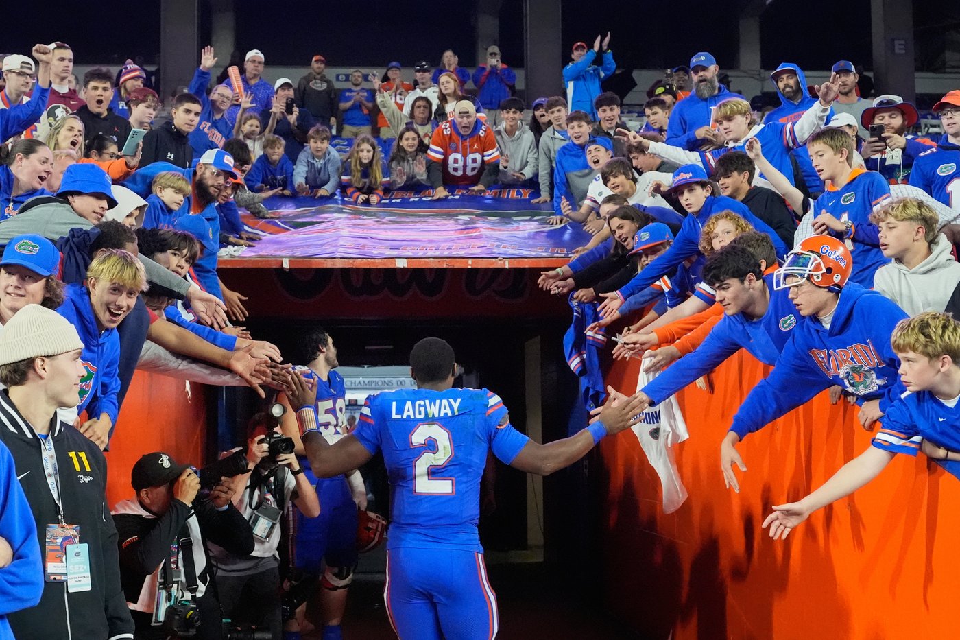 Oft-injured Florida QB DJ Lagway entering transfer portal amid coaching ...
