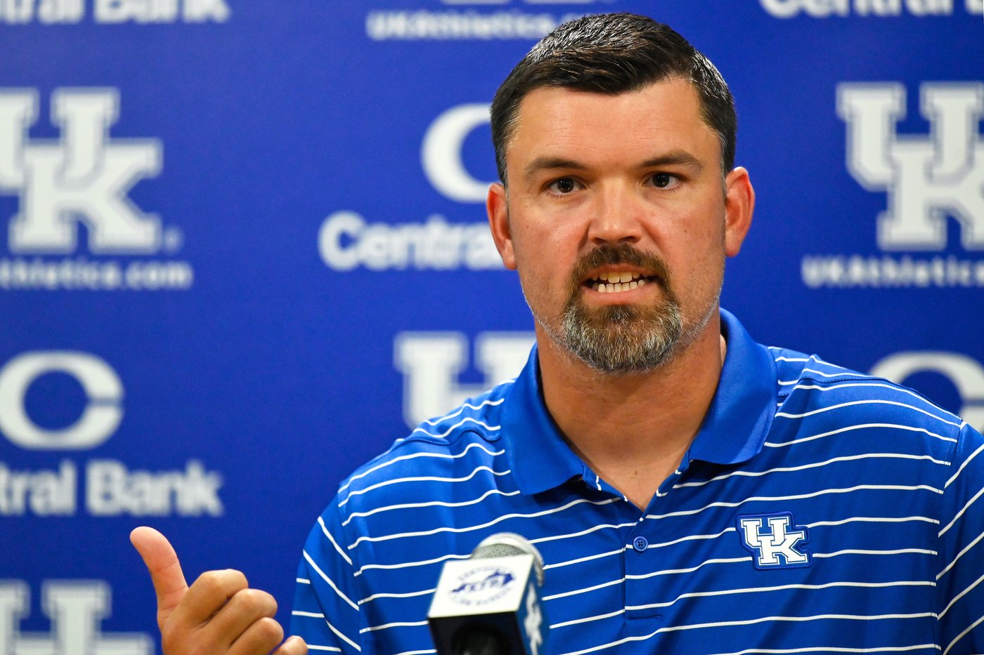 Florida lands Georgia Tech's Buster Faulkner and Kentucky's Brad White ...