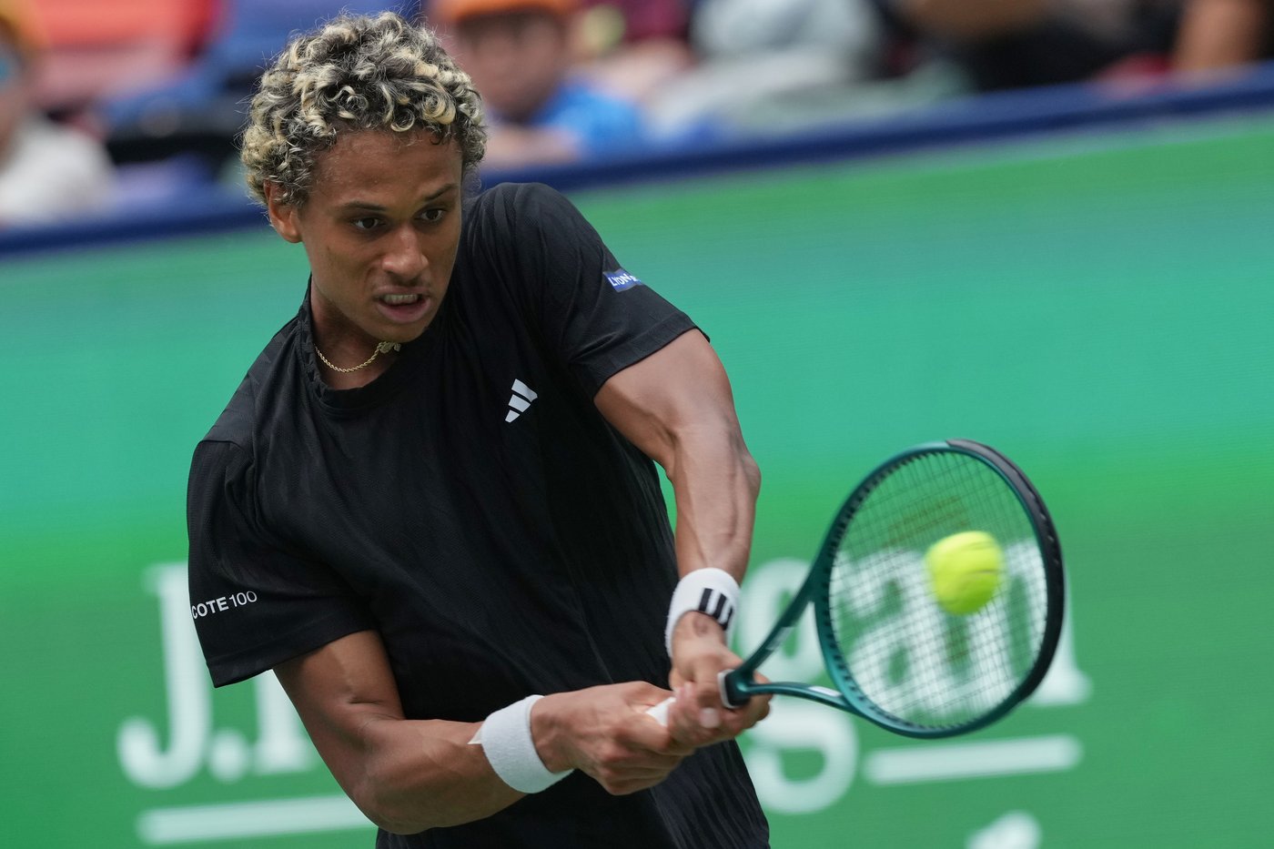 Canada's Diallo upset by wildcard Wong in second round of Hong Kong Open