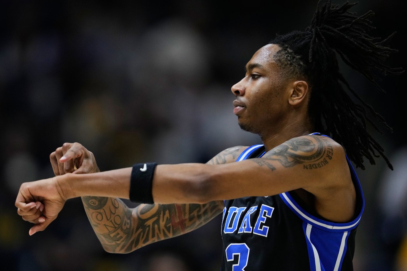Boozer has 21 points and 13 rebounds in No. 6 Duke' 71-56 victory over Cal