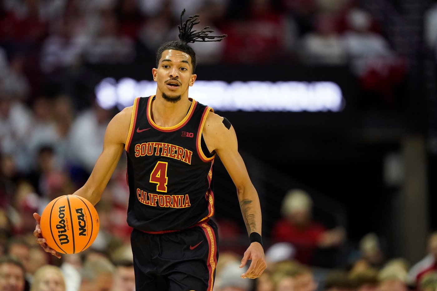 Chad Baker-Mazara hits 5 3s, scores 29; USC beats Wisconsin 73-71