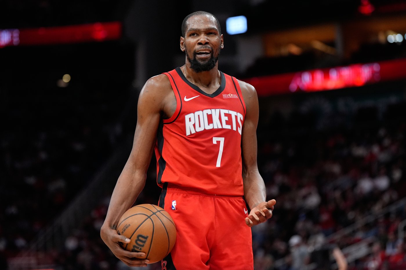 Durant's 28 points, Sengun's double-double lead Rockets past Bulls in ...