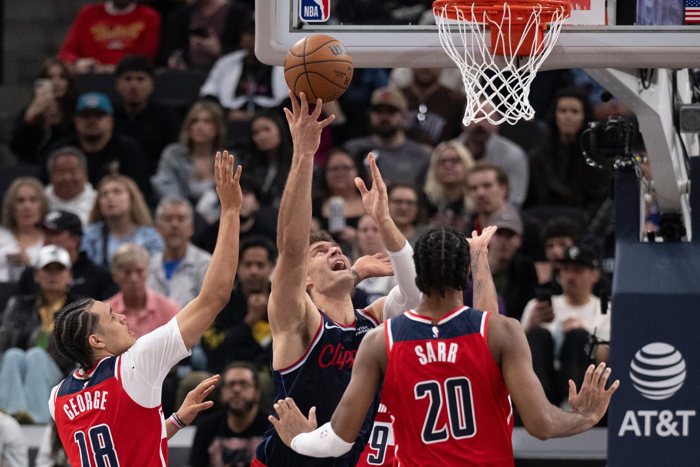 Leonard scores 33 as Clippers top Wizards to win fourth straight