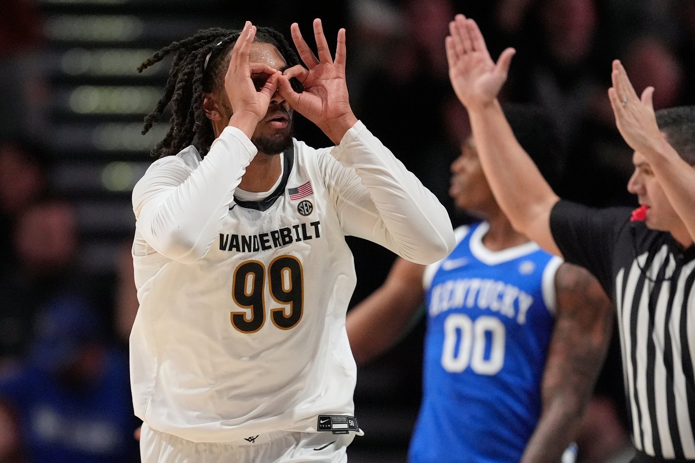No. 18 Vanderbilt beats Kentucky 80-55 for its largest victory over the ...