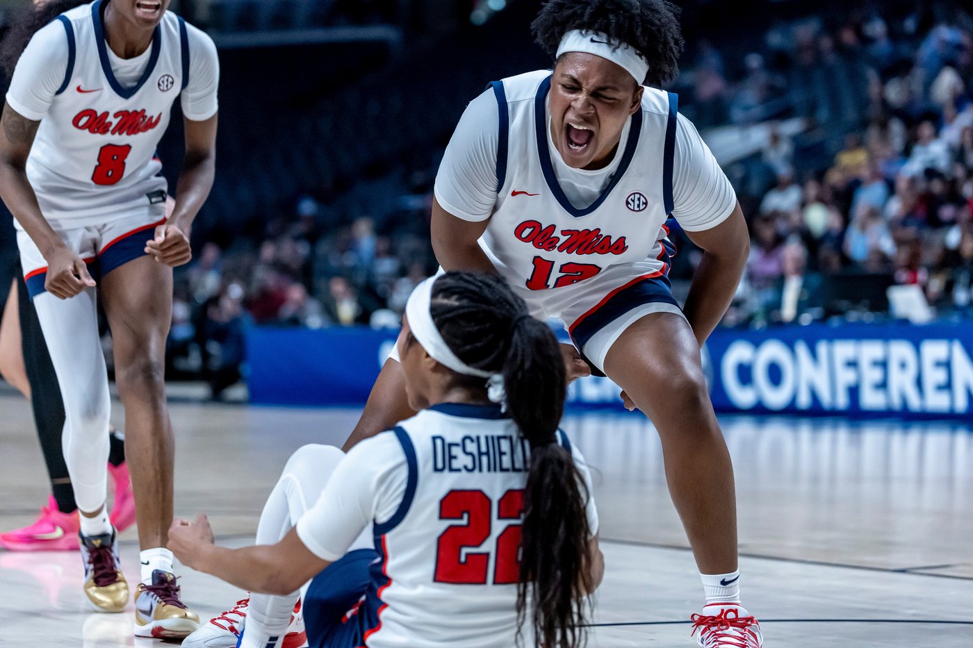 Cotie McMahon scores 27 and No. 17 Mississippi women hold off No. 5 ...