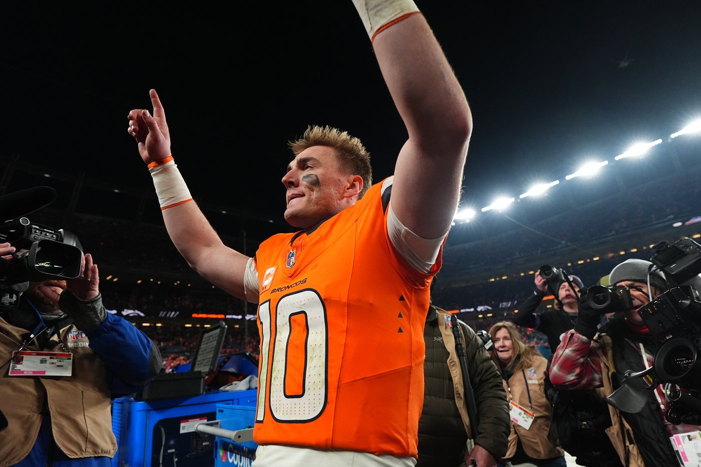 Broncos' Bo Nix says his broken ankle won't affect his offseason or ...