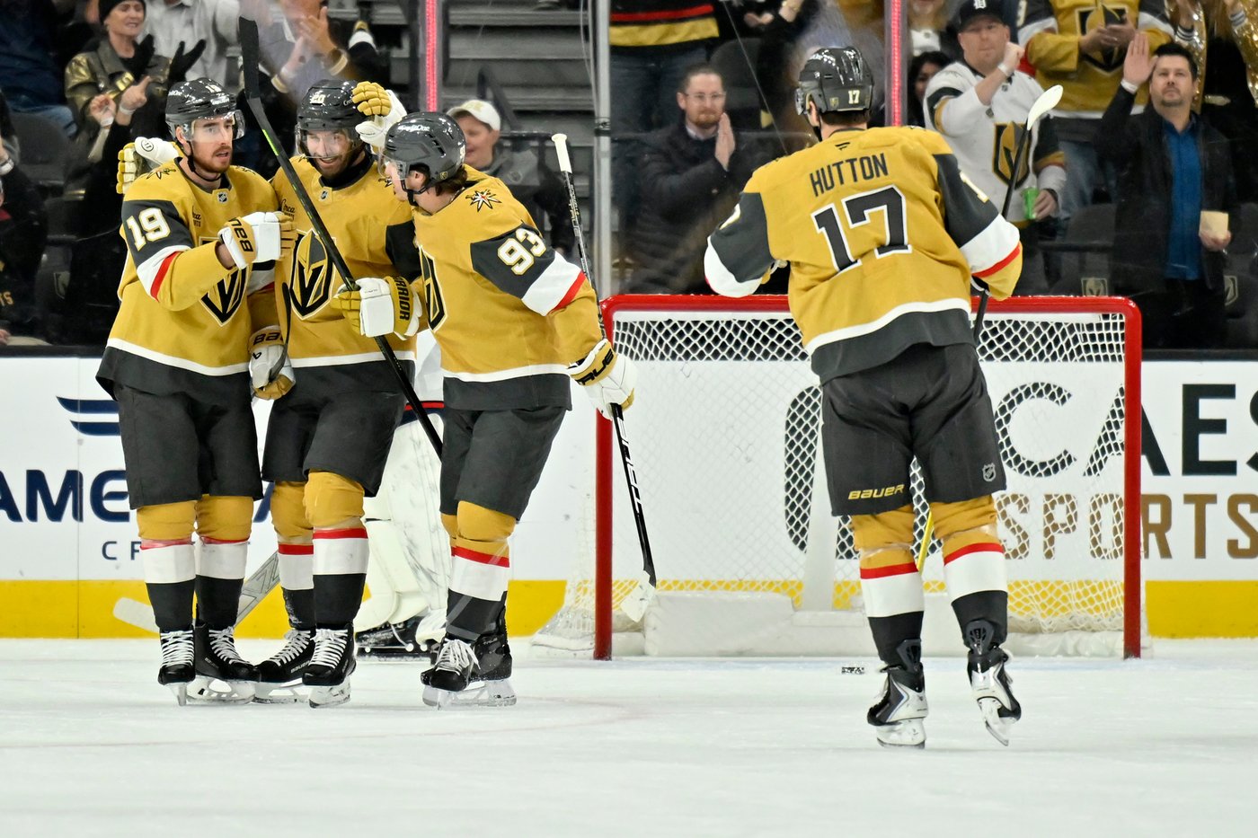 Reilly Smith's 2 goals lead Golden Knights to 5-3 comeback win over ...