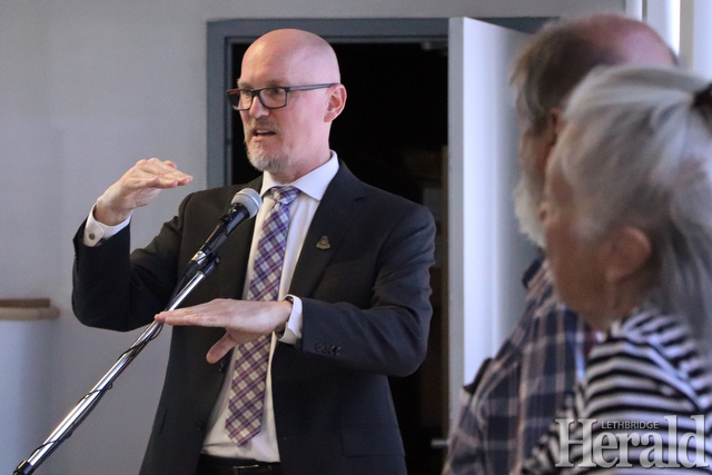 Mayor Hyggen addresses local concerns at SACPA session