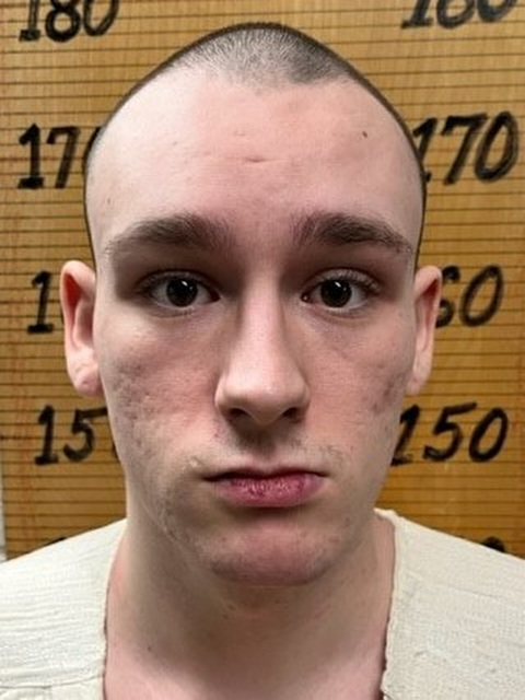 Police warn of high-risk offender living in city