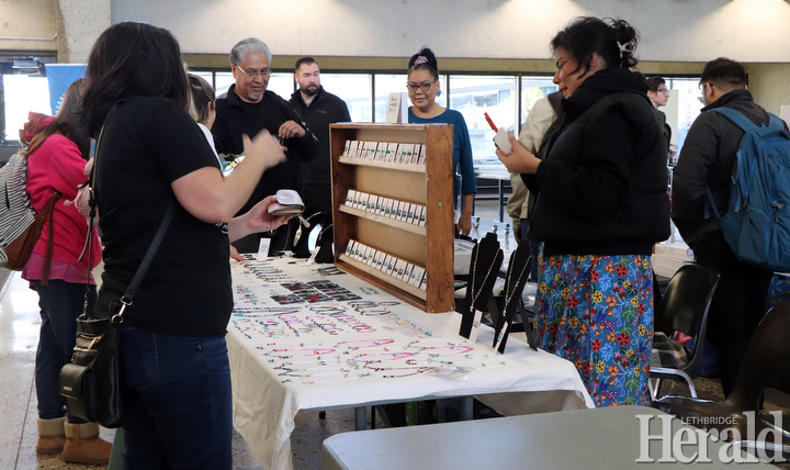 University market showcases Indigenous entrepreneurs