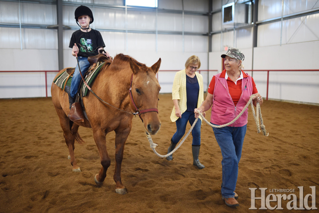 Research shows benefits of therapeutic riding